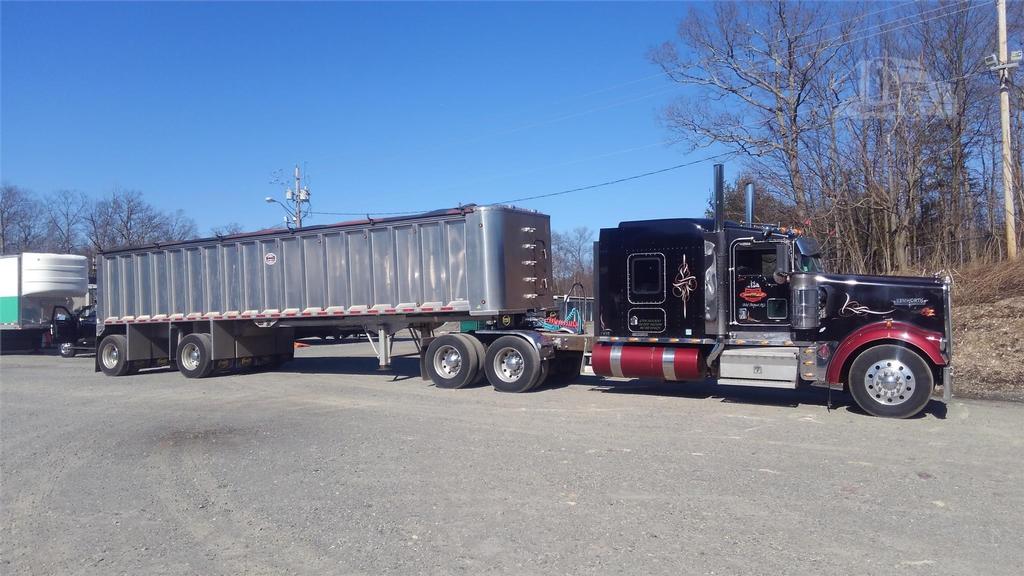 2016 Mac Frameless Dump Trailer